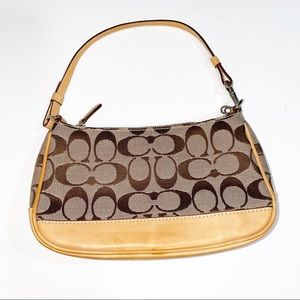 Coach Bags | Small Signature Bag | Poshmark